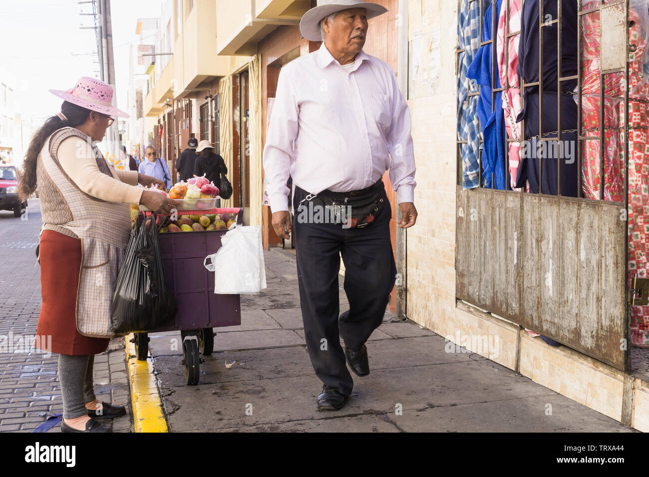 Peru people walking hi-res stock photography and images - Alamy