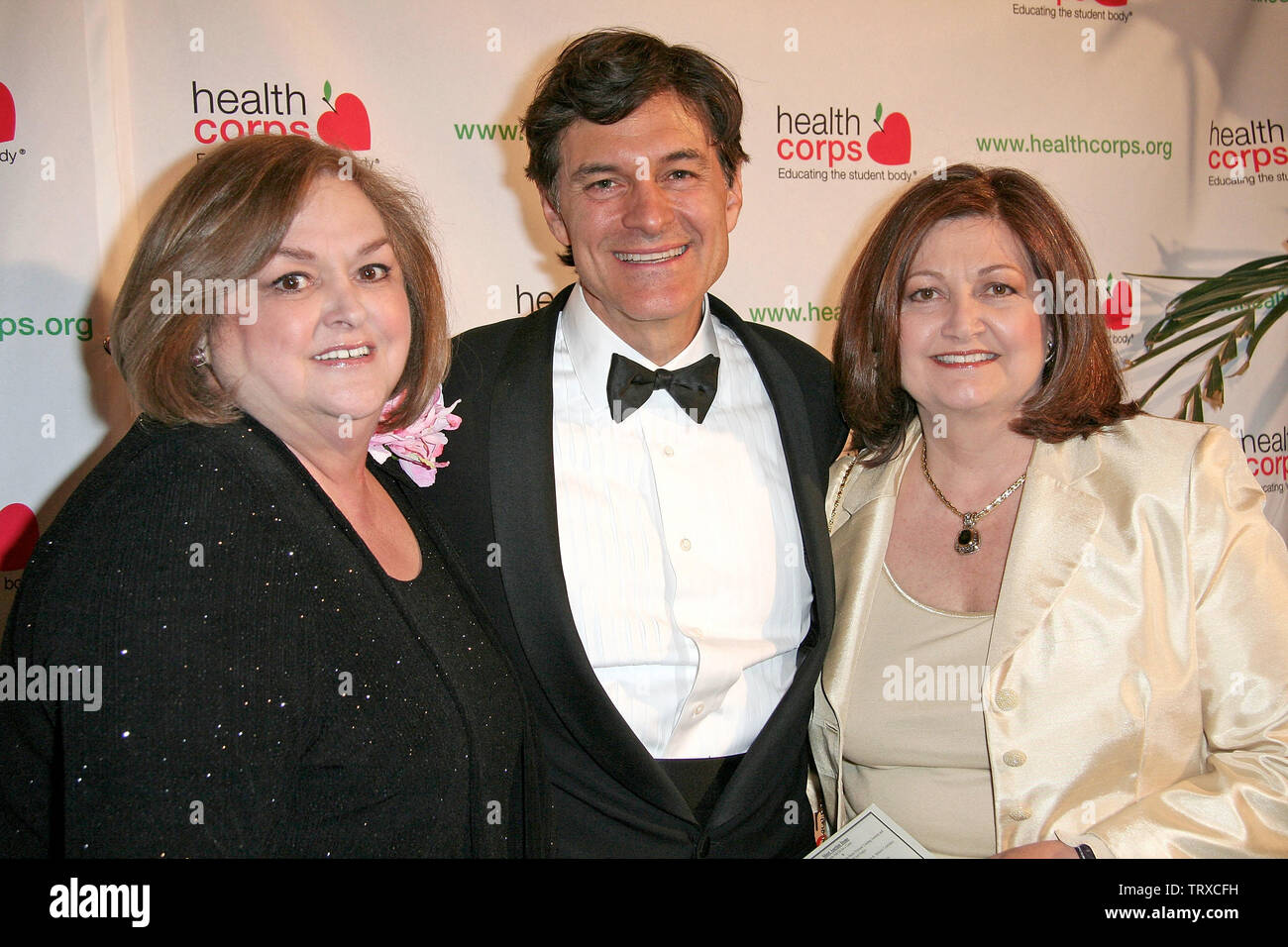 New York, USA. 17 April, 2008. Adriana Solorvano, Dr. Mehmet Oz, Dr ...