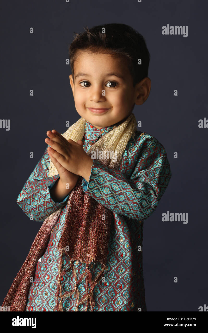 Welcome hand position hi-res stock photography and images - Alamy