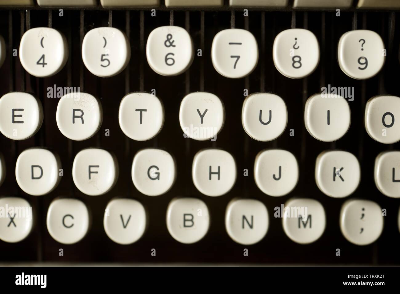 Detail of the keyboard of an old typewriter Stock Photo - Alamy