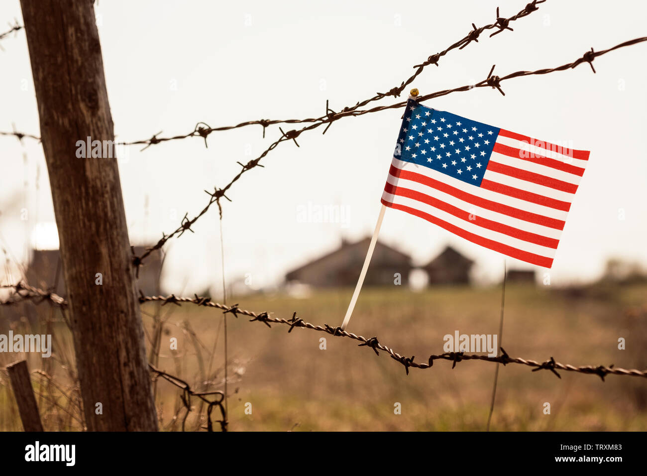 American flag barbed wire hi-res stock photography and images - Alamy