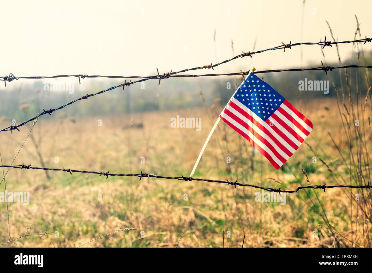 American flag barbed wire hi-res stock photography and images - Alamy