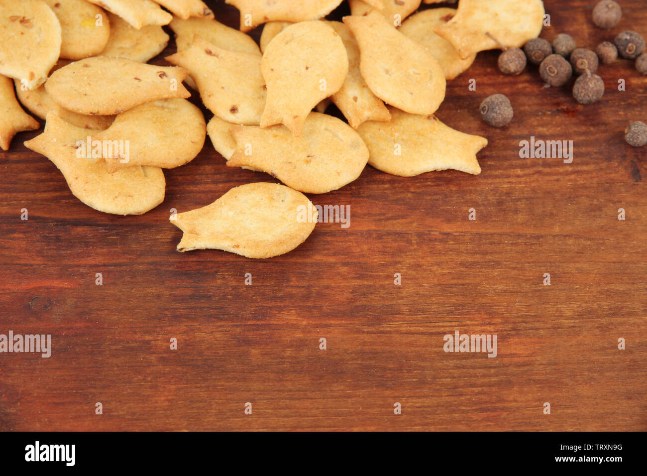 Snack crackers spices salt hi-res stock photography and images - Alamy