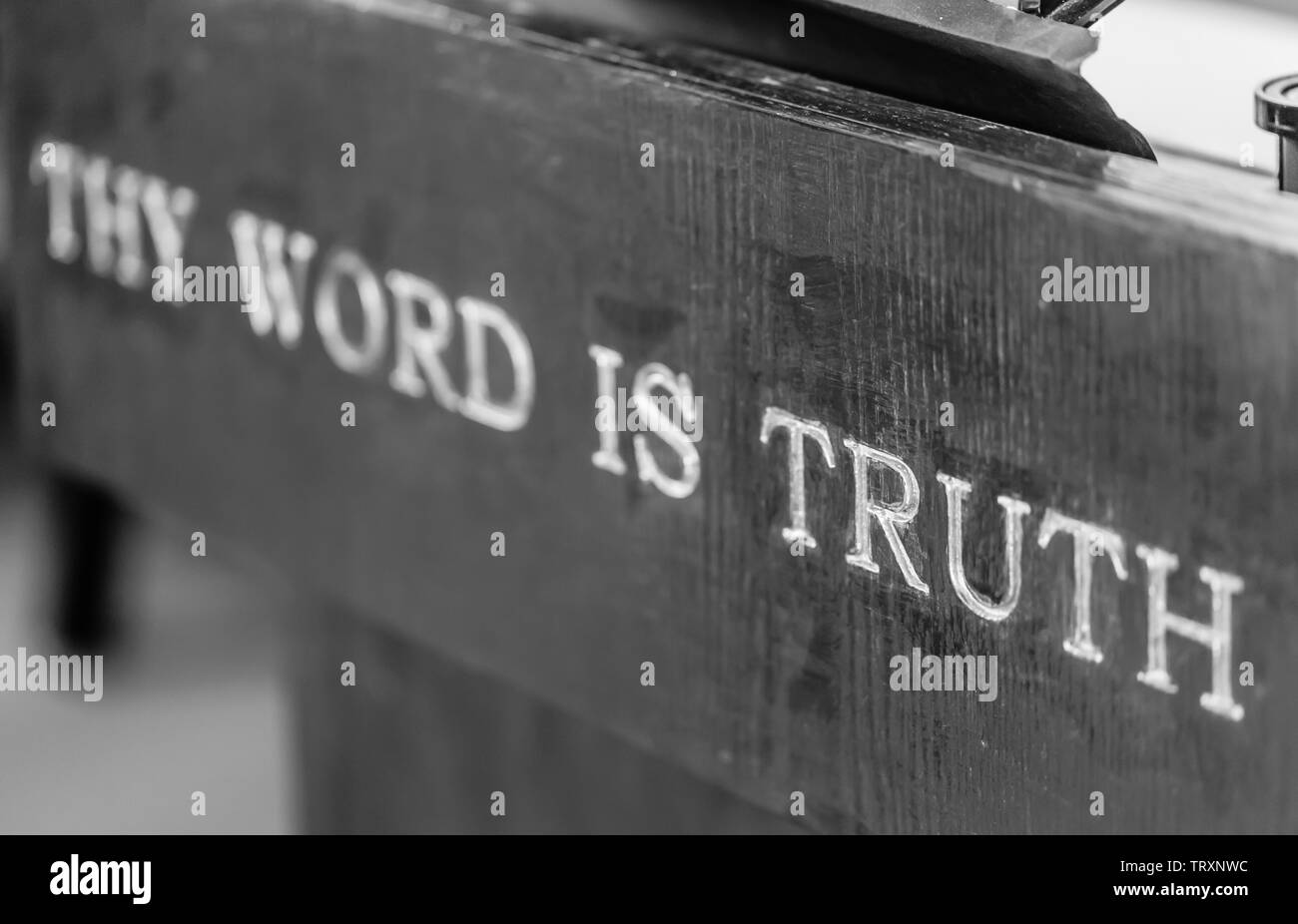 Empty church auditorium hi-res stock photography and images - Alamy