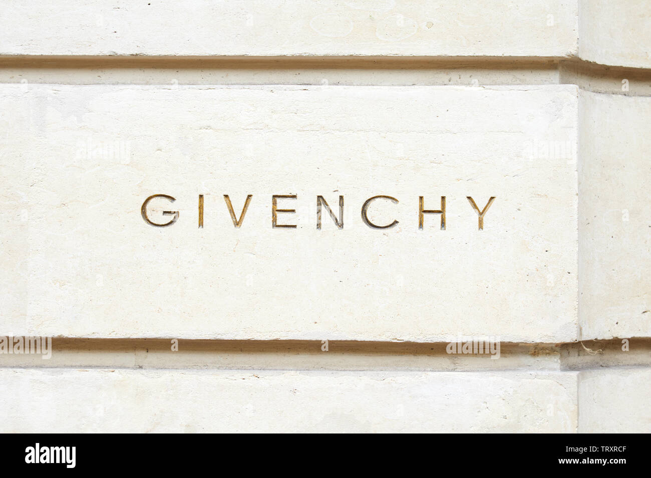 Givenchy logo hi-res stock photography and images - Alamy