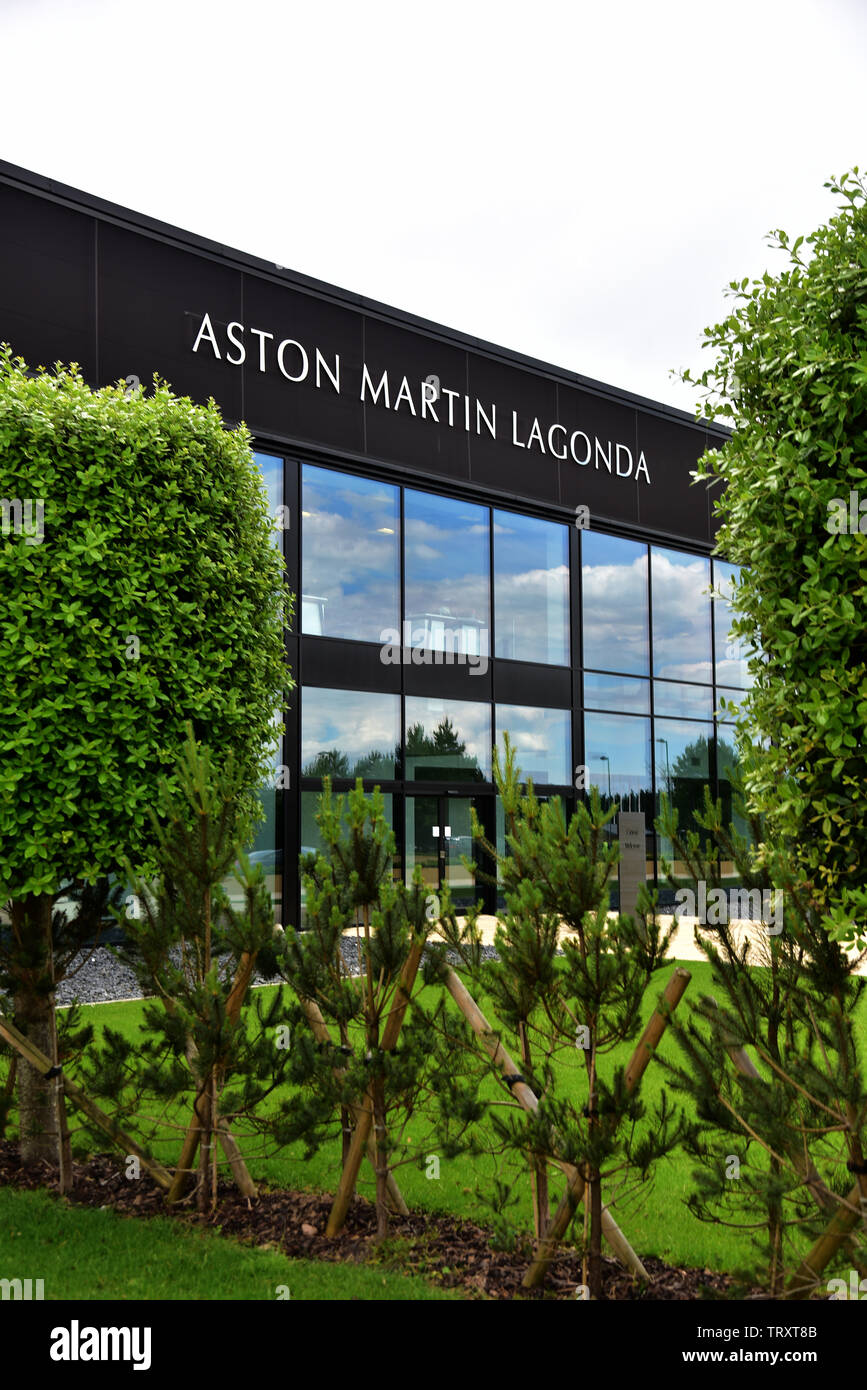 James bond drove an aston martin hi-res stock photography and images ...