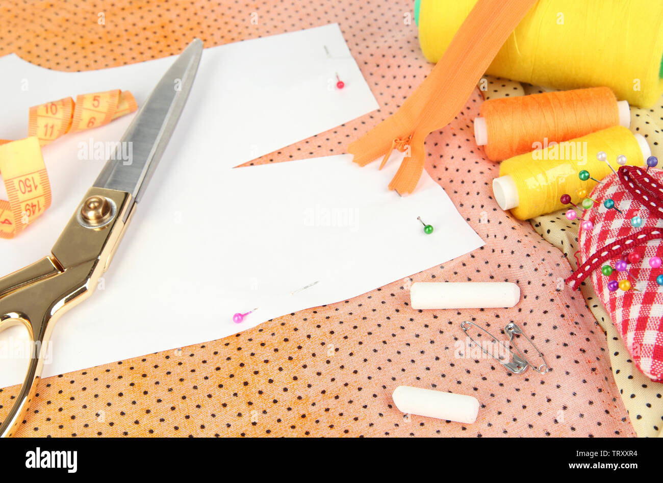 Sewing tools fashion design Stock Photo - Alamy