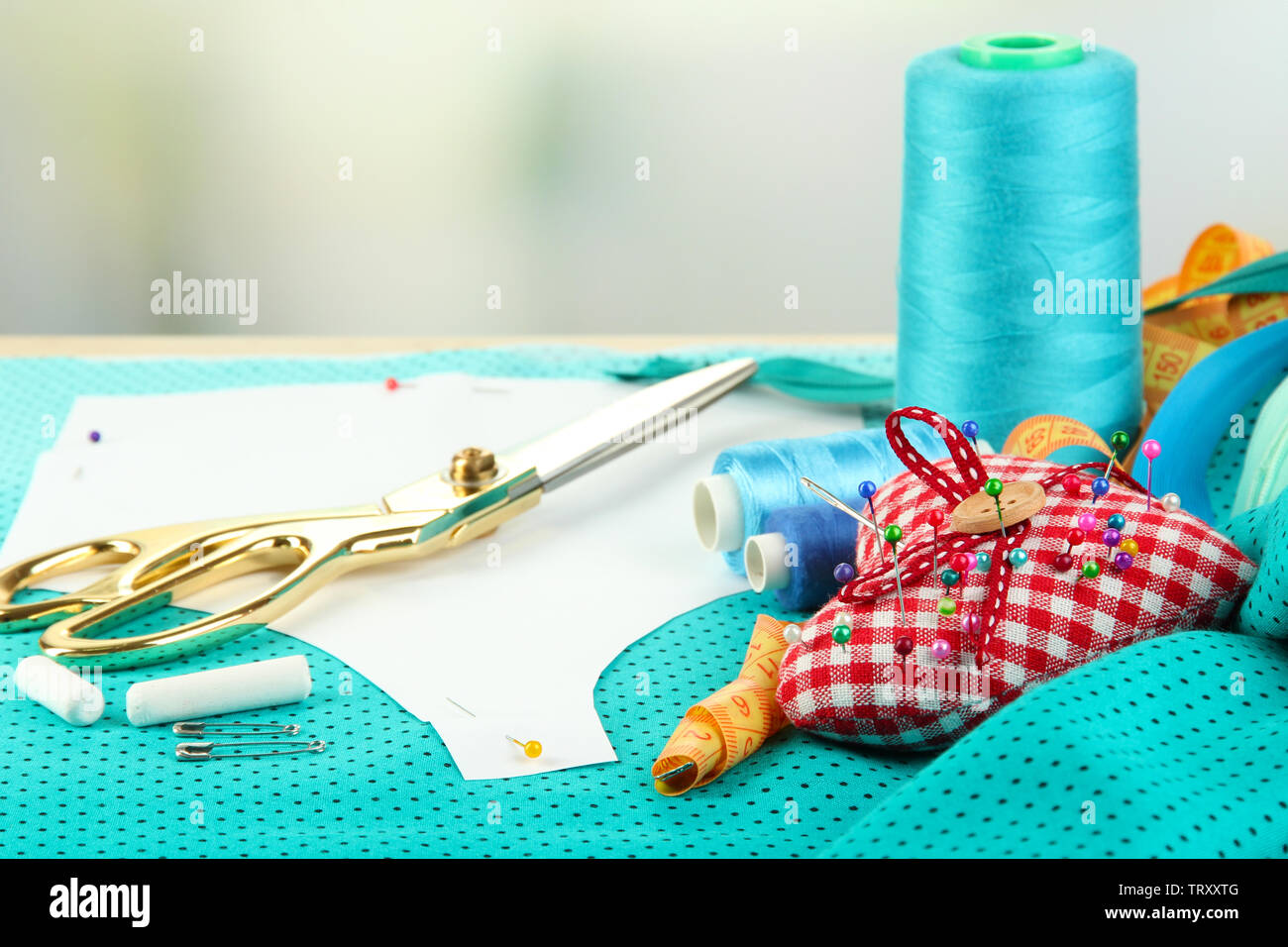 Sewing tools fashion design Stock Photo - Alamy