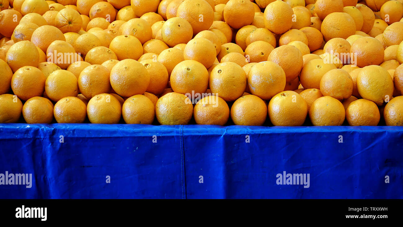 Fresh Juicy Fruit Orange in Grocery Stand Stock Photo - Alamy
