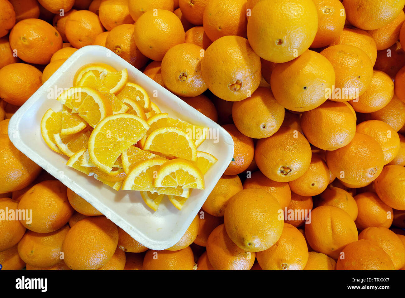 Fresh Juicy Fruit Orange in Grocery Stand Stock Photo - Alamy