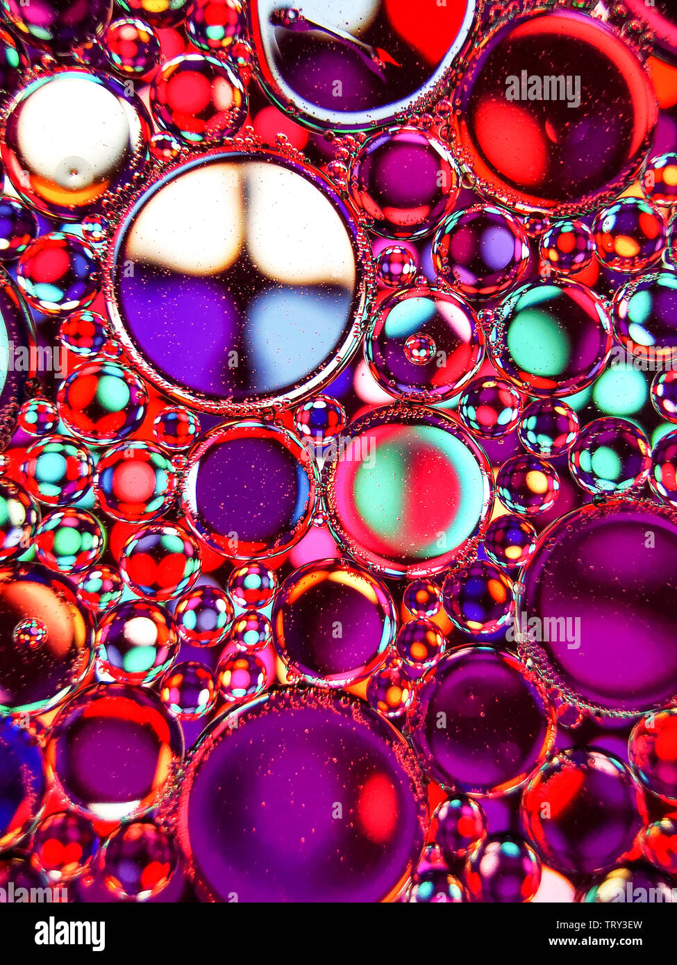 pink abstract bubbles macro on the water Stock Photo - Alamy