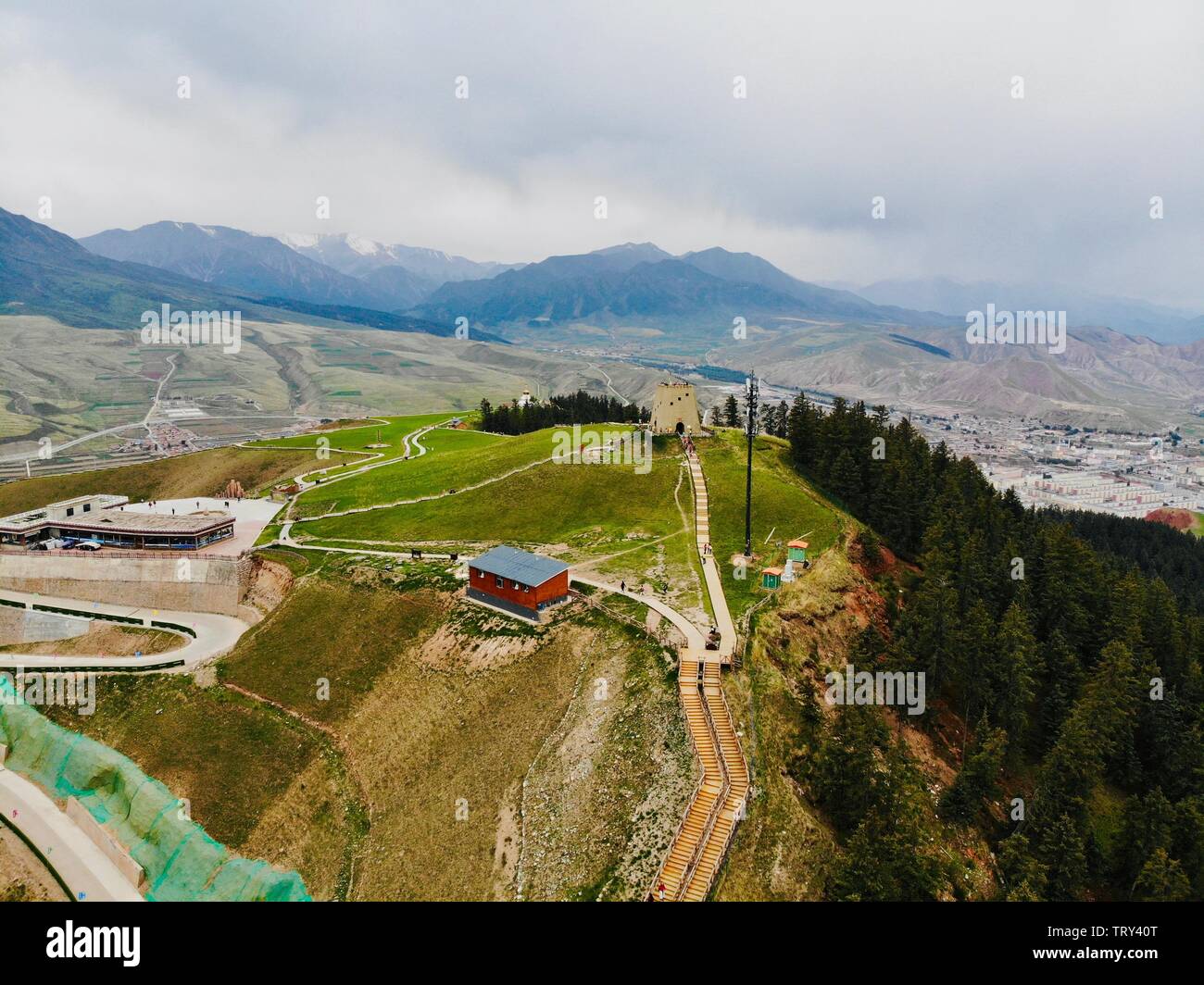 Qionghai hi-res stock photography and images - Alamy