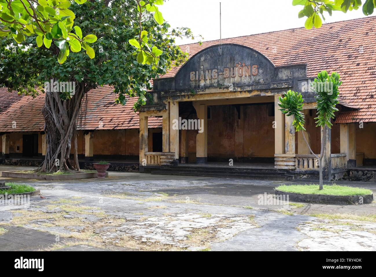 Vietnamese prison camp hi-res stock photography and images - Alamy