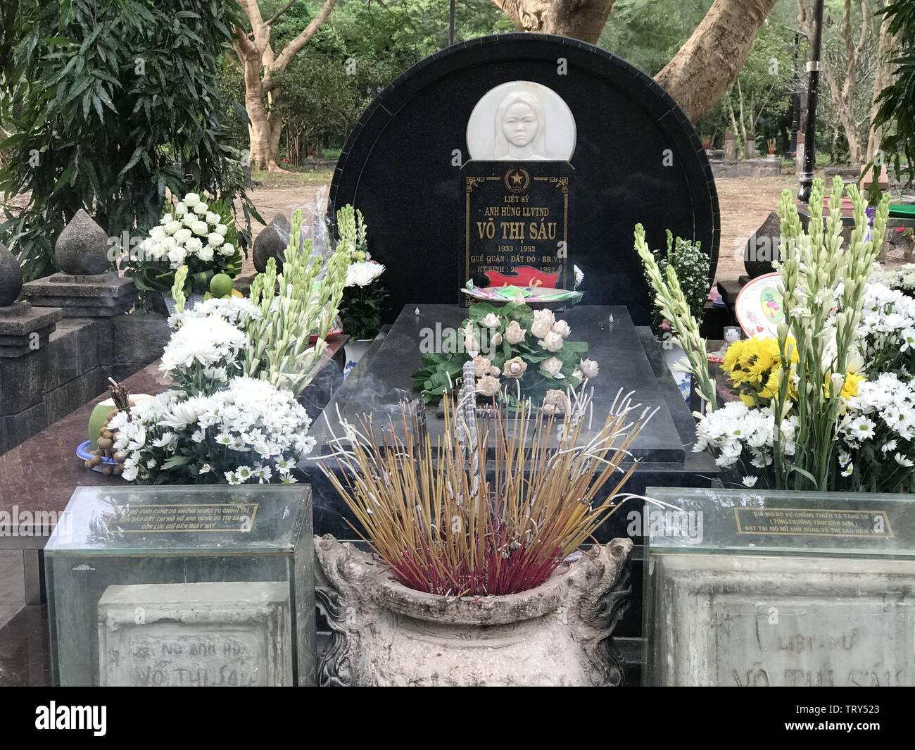 Tomb - monument of the national vietnamese hero Vo Thi Sau in Con Dao ...