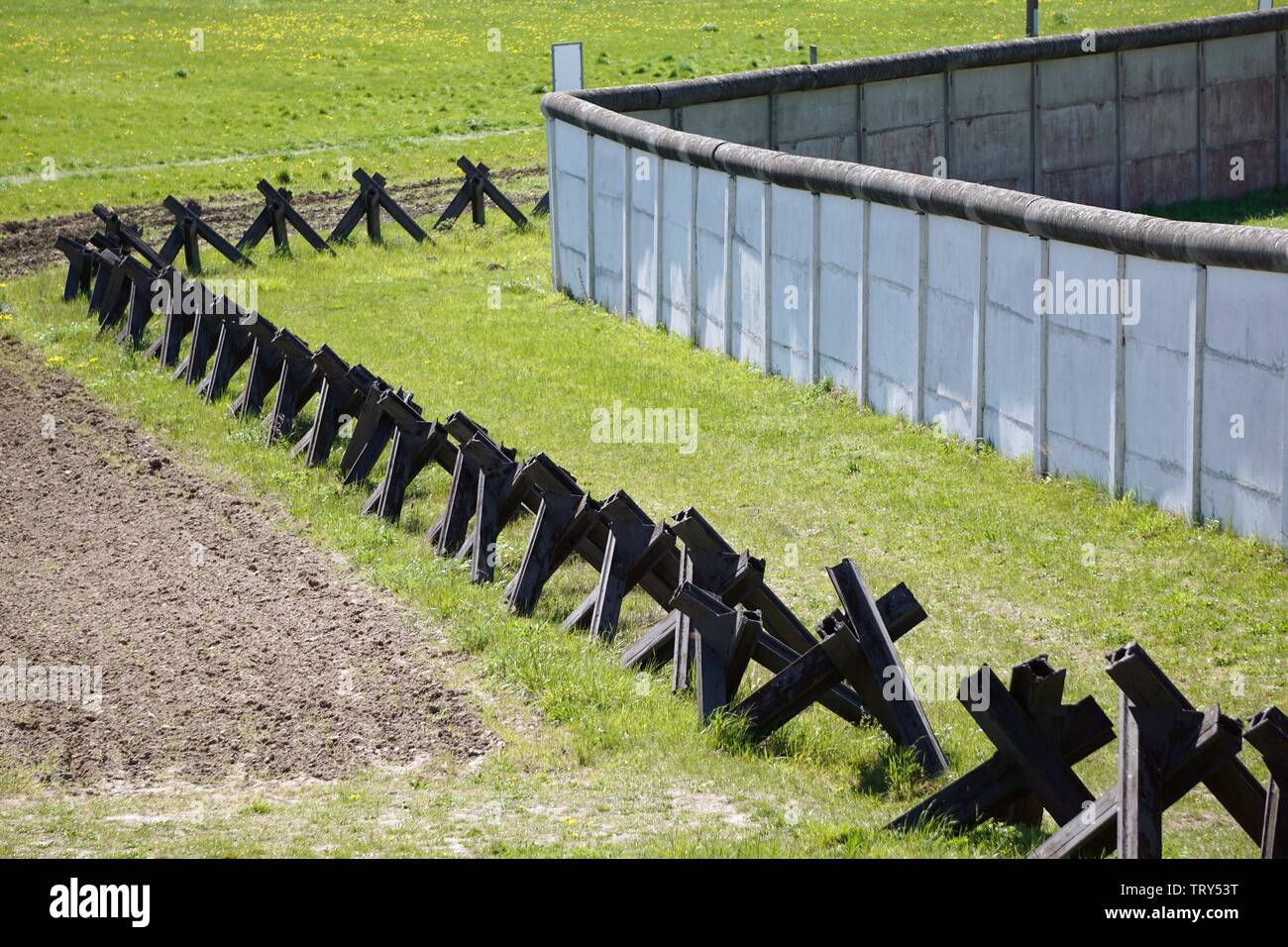 30th anniversary Fall of the Wall. Picture shows fences,wall, watch ...