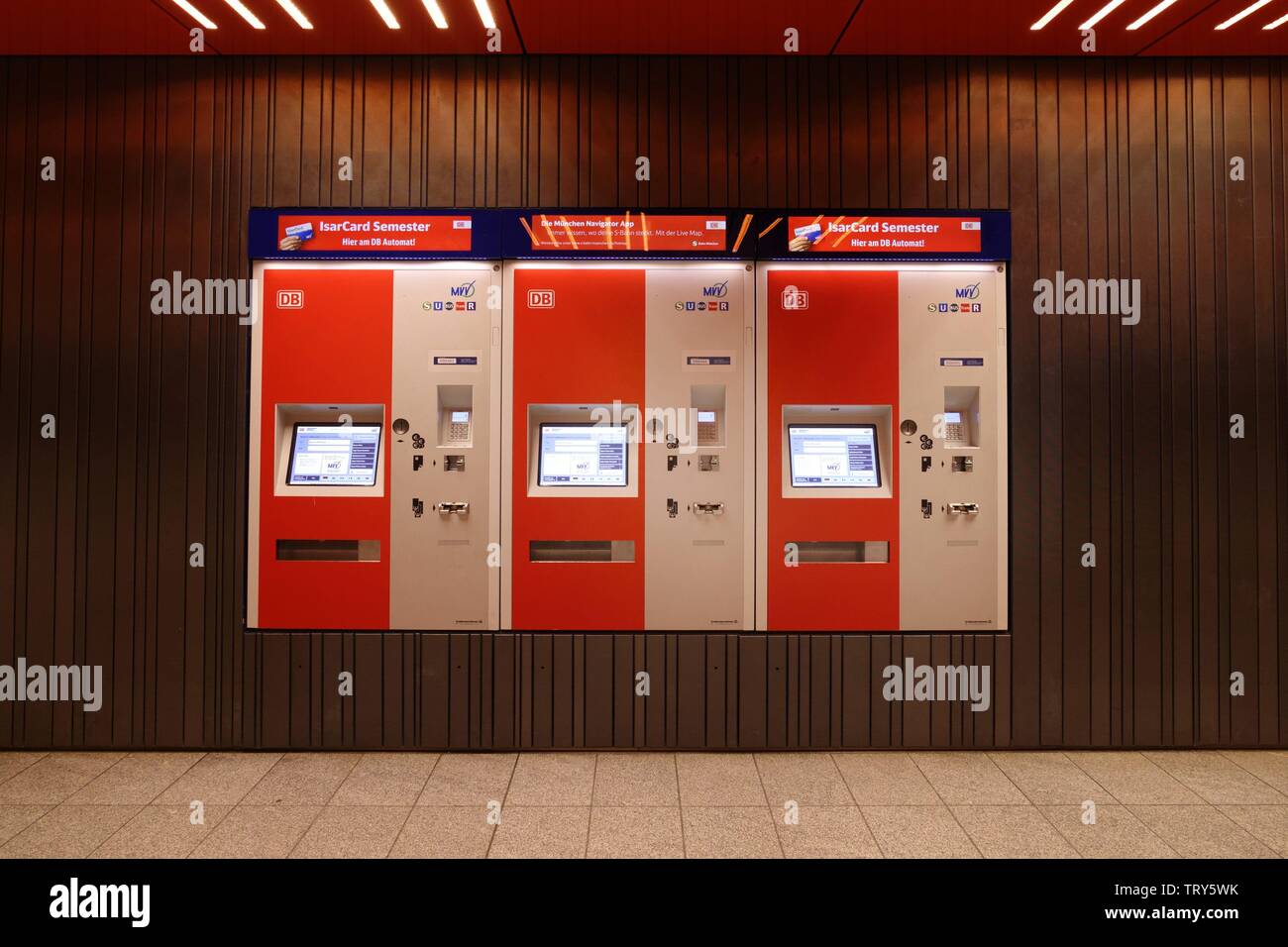 Germany bavaria munich ticket machine hi-res stock photography and ...