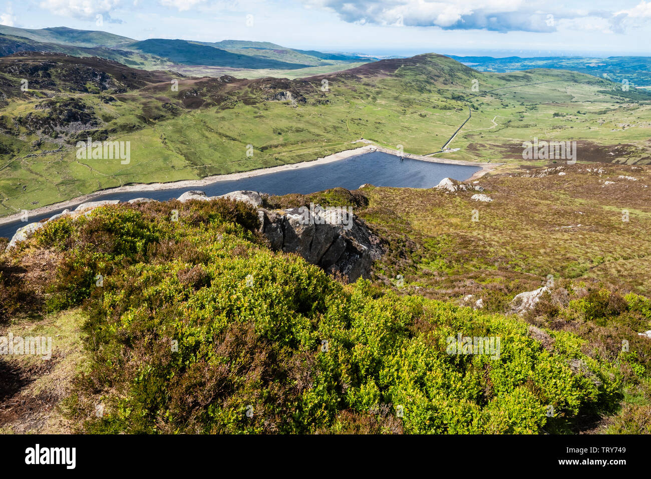 Snowdonia mount tryfan summer hi-res stock photography and images - Alamy