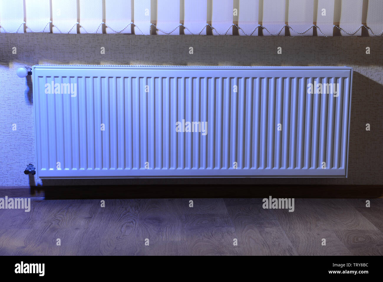 Radiator pipework hi-res stock photography and images - Alamy