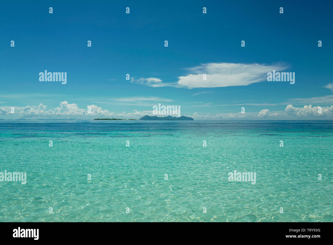 Blue sea and sky horizon background concept Stock Photo - Alamy