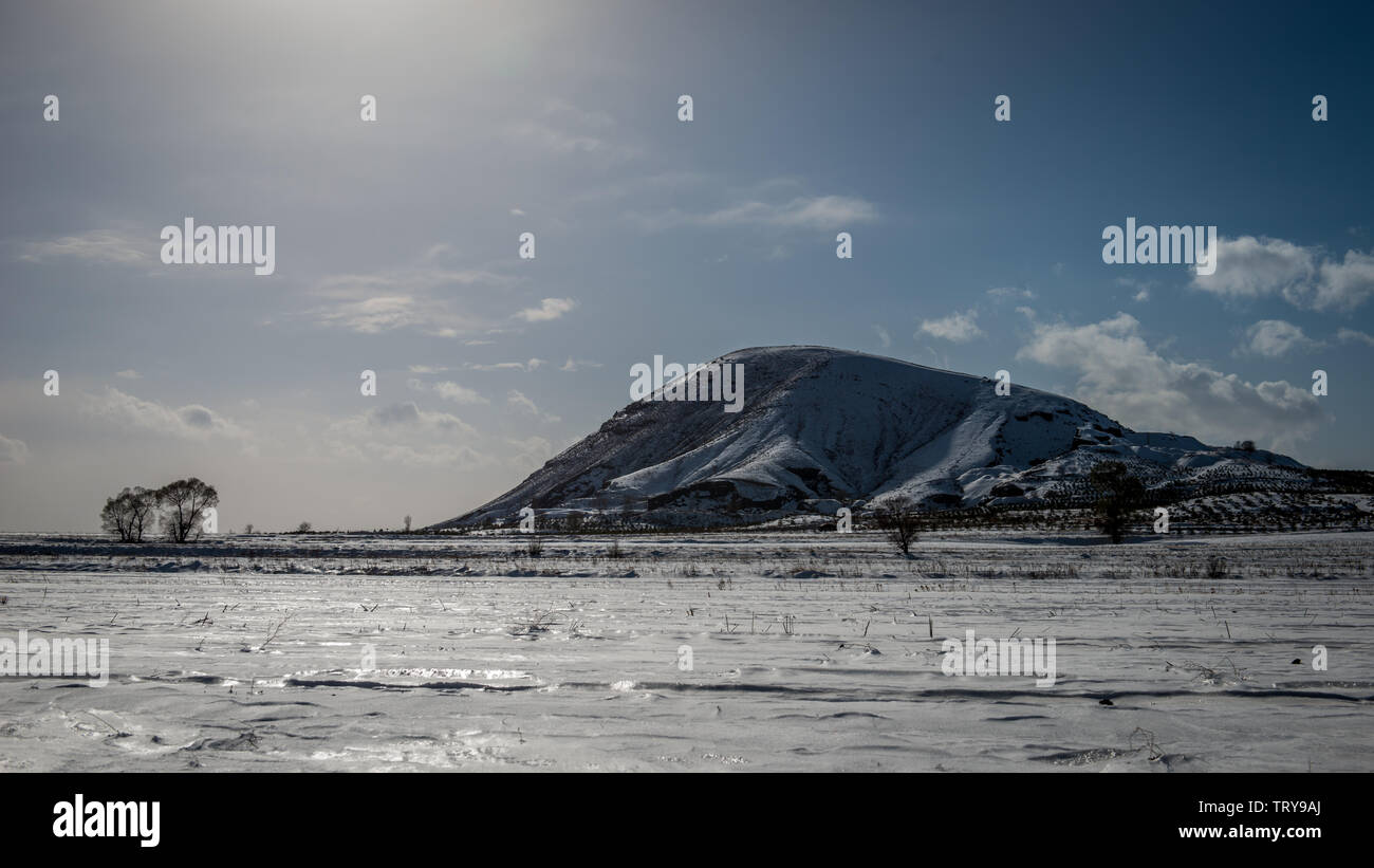 Volcano group hi-res stock photography and images - Alamy