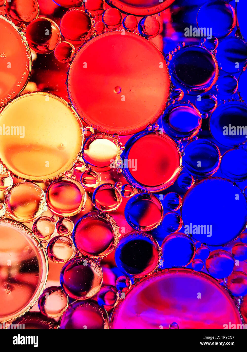 red blue bubbles macro abstract textures Stock Photo - Alamy