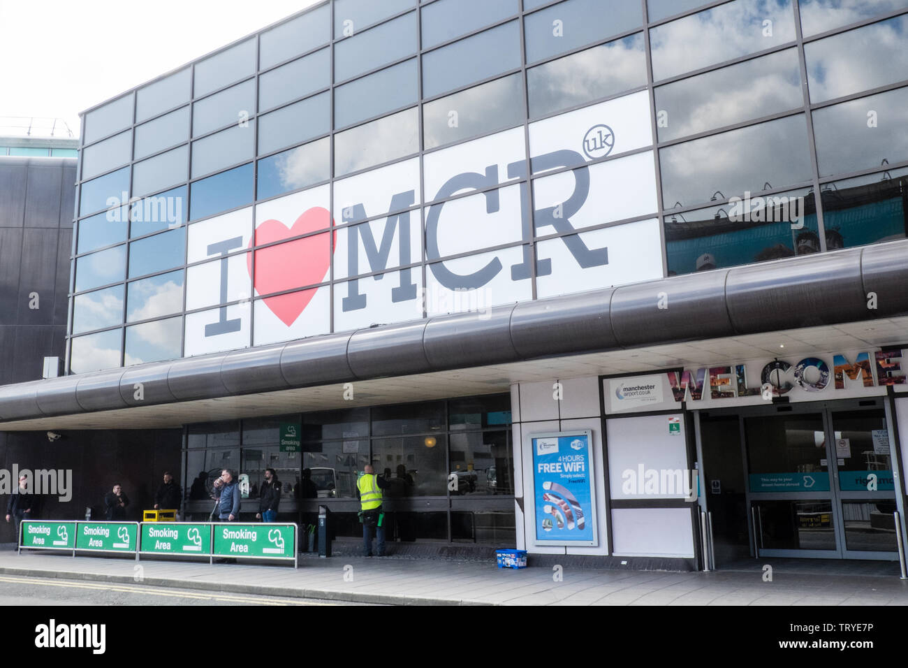 I love,heart,MCR,sign,welcome,at,terminal,building,airport,Manchester ...