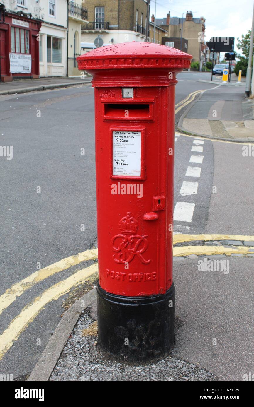 Red post box Stock Photo - Alamy