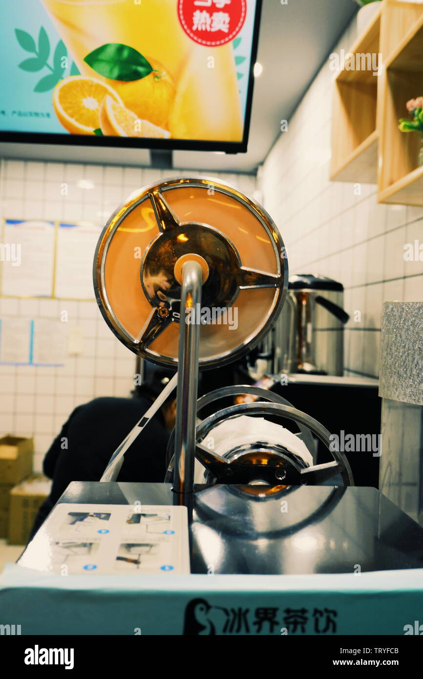 milk tea shop Stock Photo - Alamy