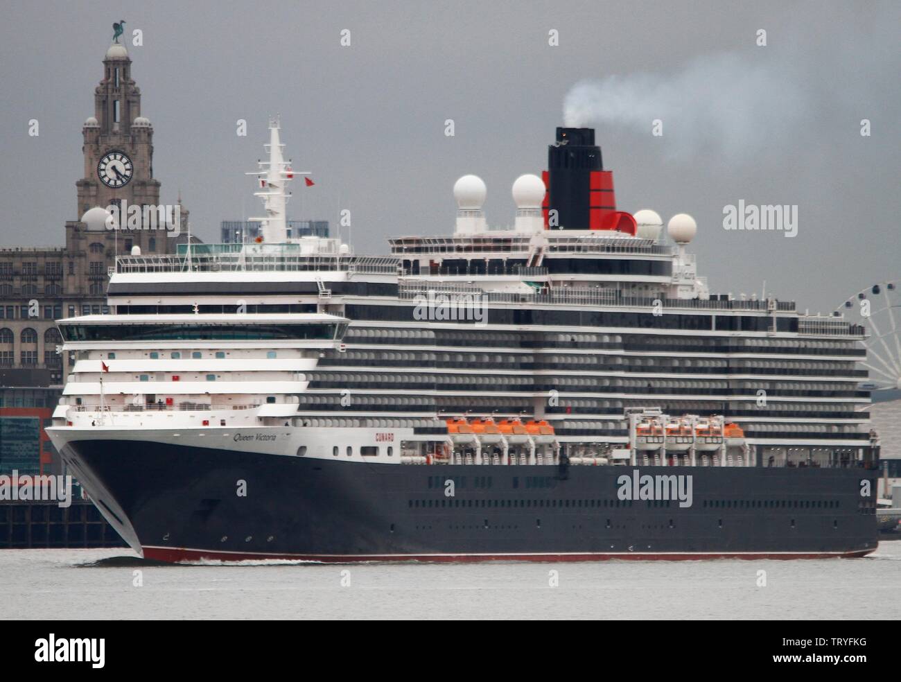 Crew on board river cruise hi-res stock photography and images - Alamy