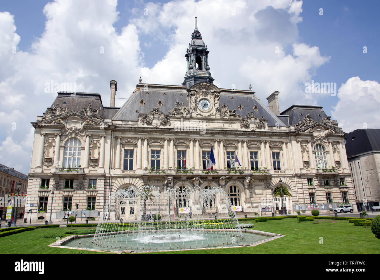 Hotel de Ville, Tours Stock Photo - Alamy