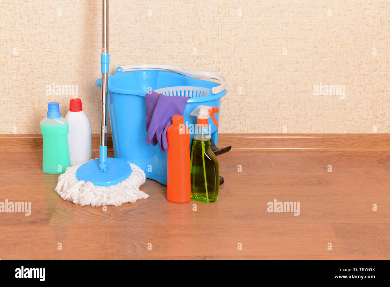 House cleaning equipment with mop Stock Photo - Alamy