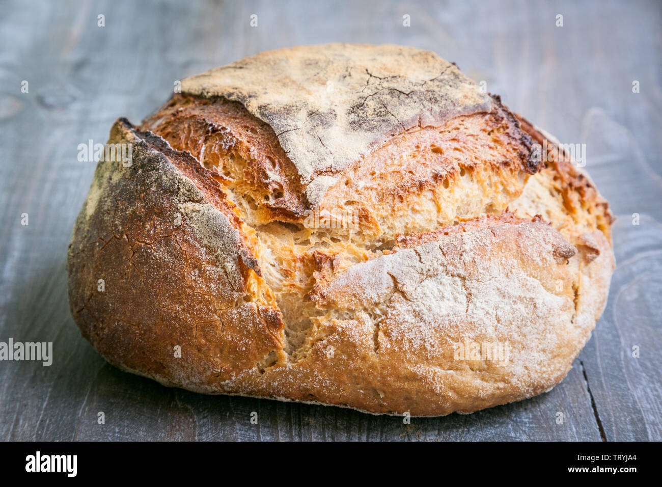 Huge loaf of bread hi-res stock photography and images - Alamy