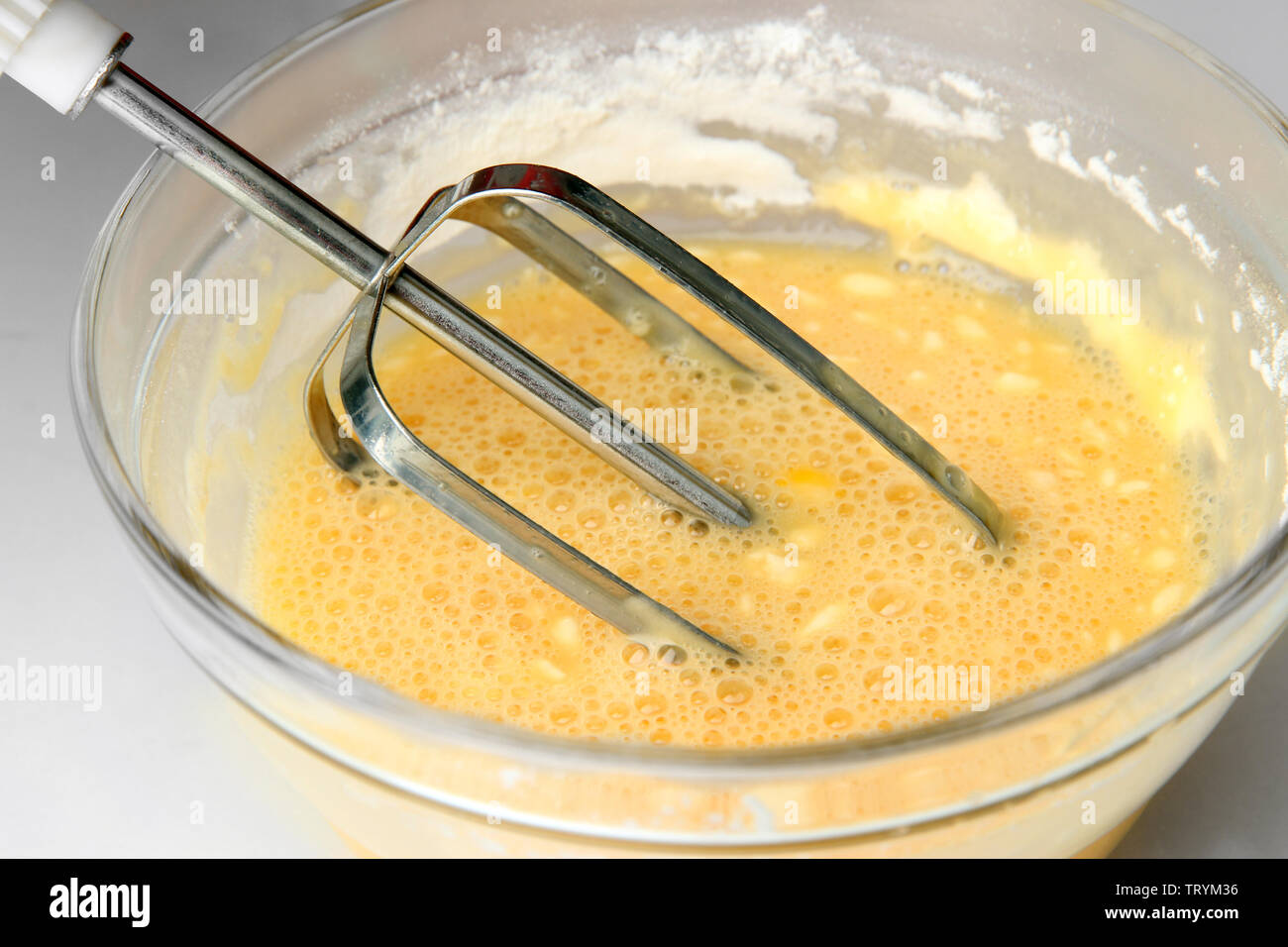 Whipping cream electric mixer hi-res stock photography and images - Alamy