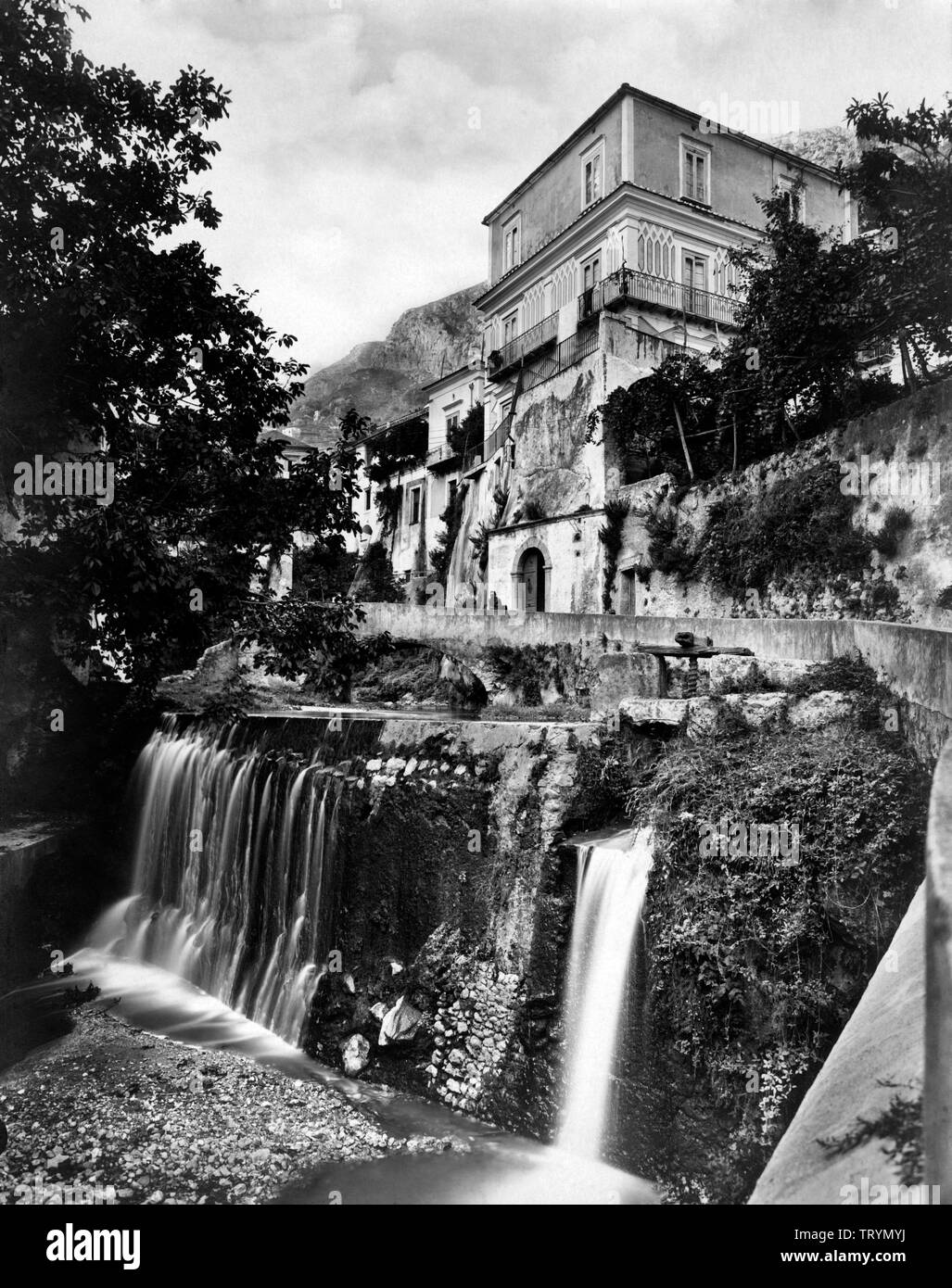 Valle dei mulini amalfi hi-res stock photography and images - Alamy