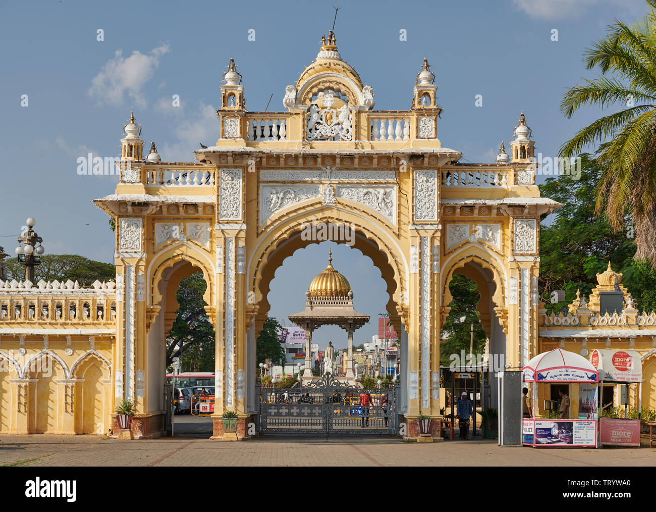 gate to Mysore Palace or ambavilas palace, Mysore, Hassan, Karnataka ...