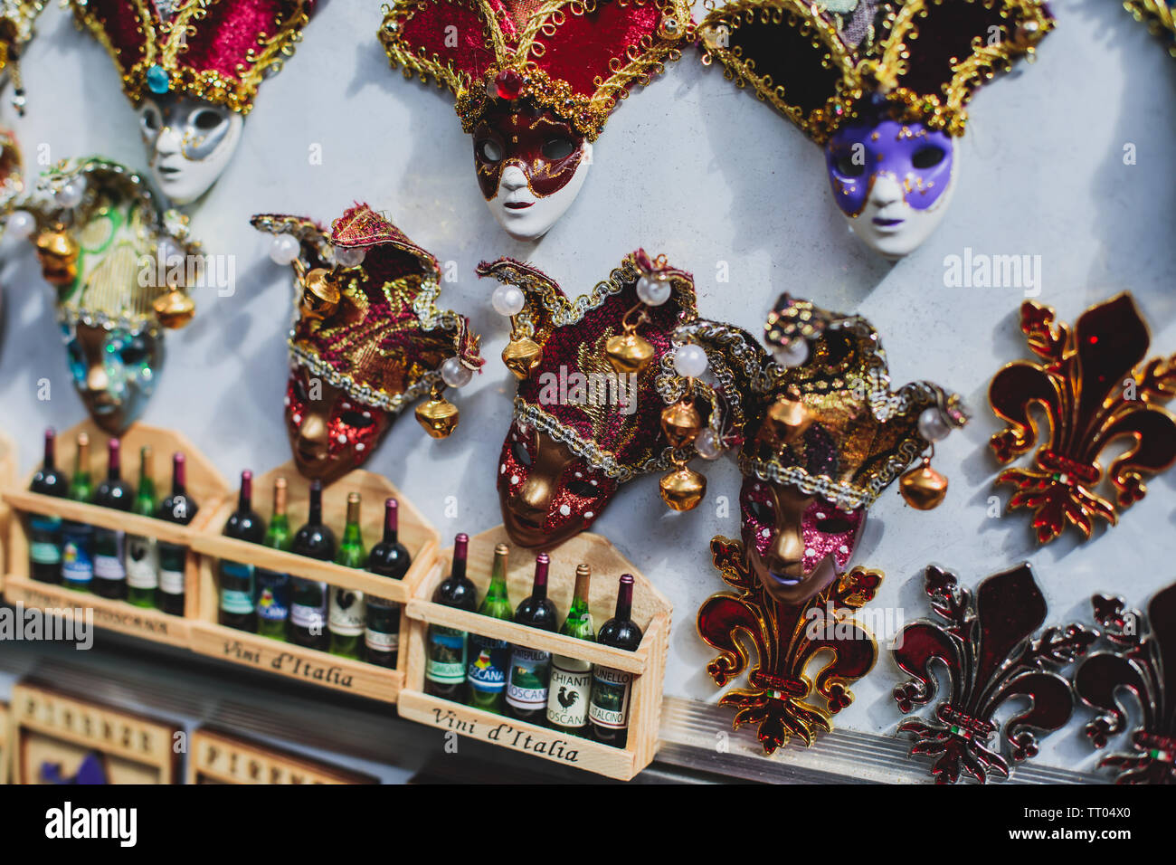 David michelangelo souvenir hi-res stock photography and images - Alamy