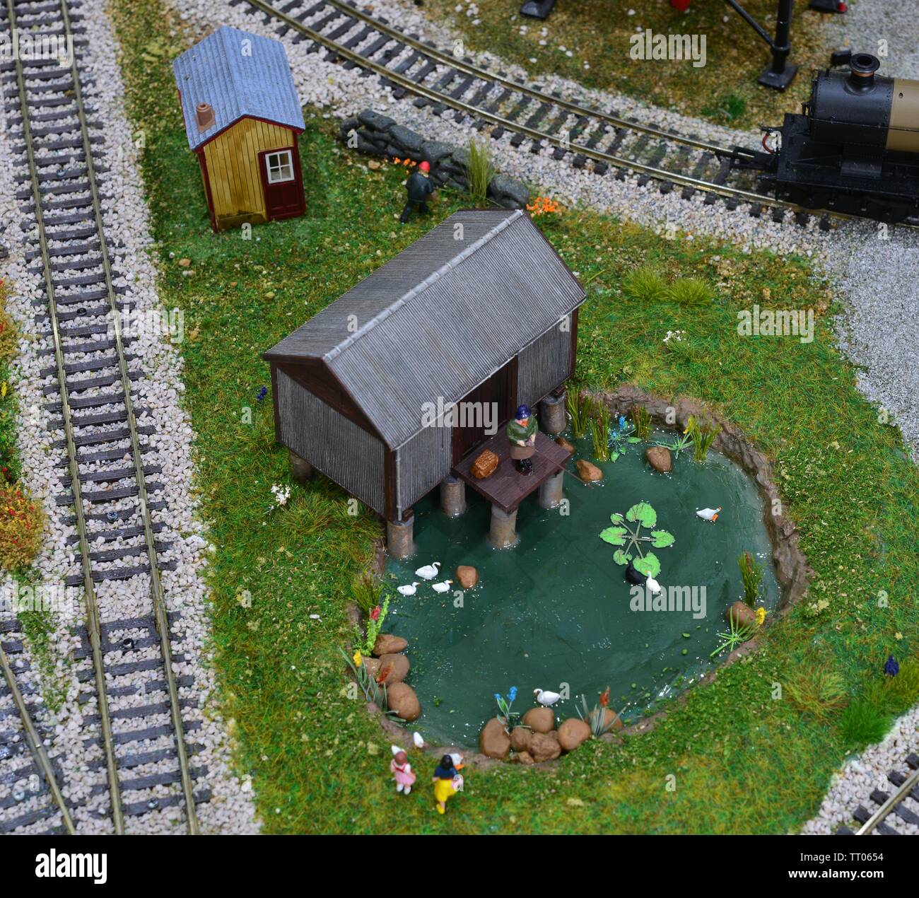 Oo Gauge High Resolution Stock Photography and Images - Alamy