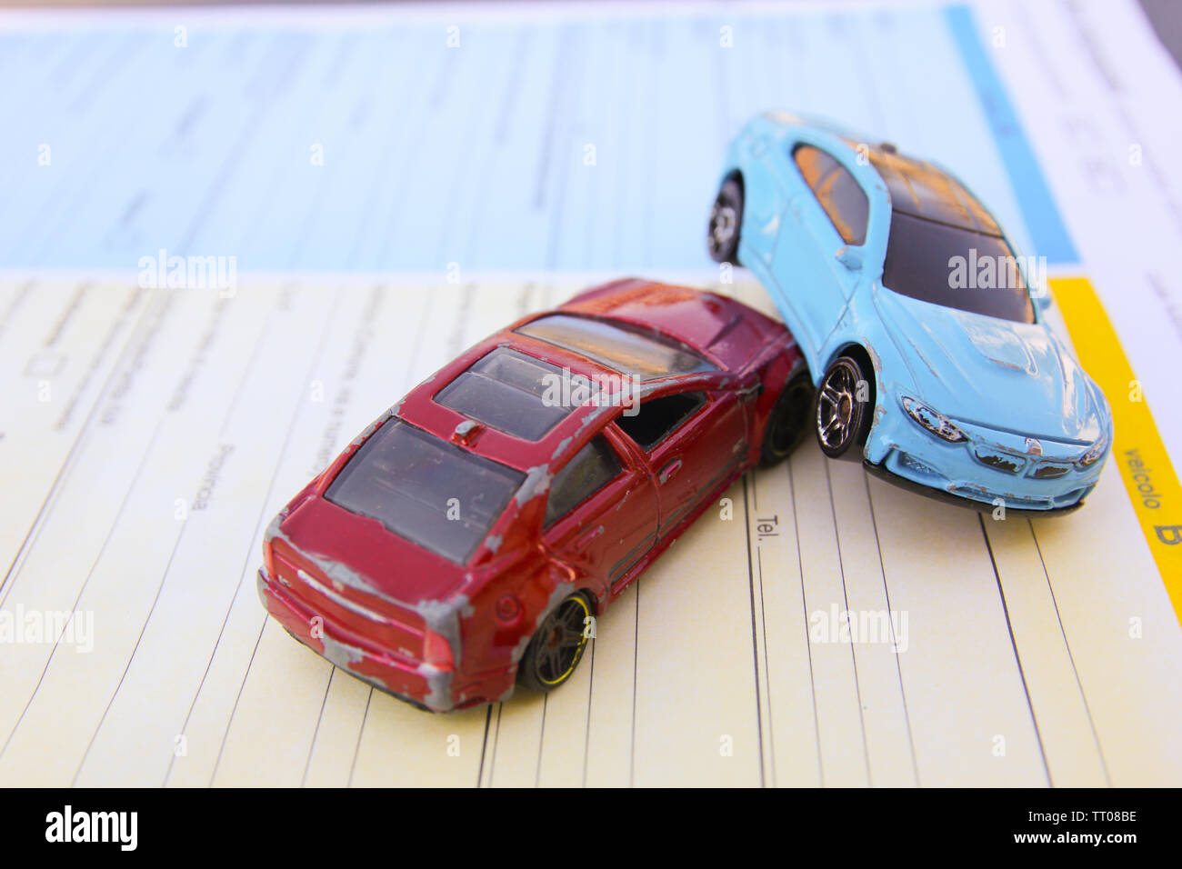 Motor vehicle collision between two cars Stock Photo - Alamy