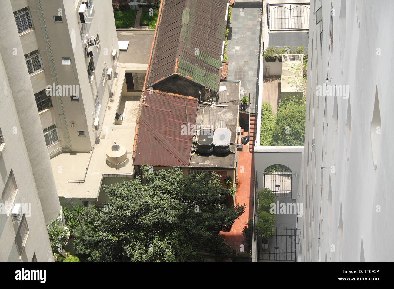 Water storage tank, São Paulo, Brazil Stock Photo - Alamy