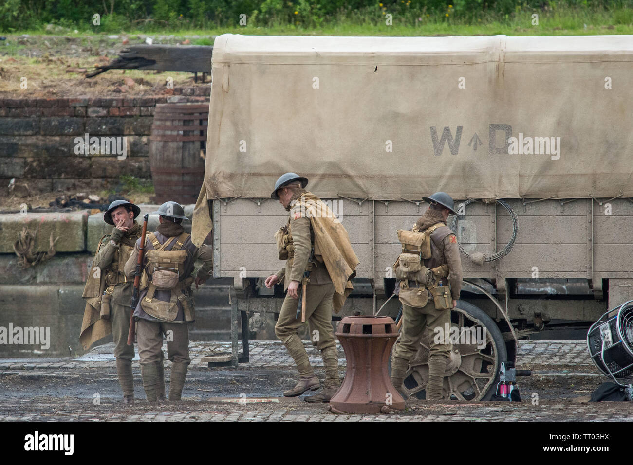 1917 film behind the scenes hi-res stock photography and images - Alamy