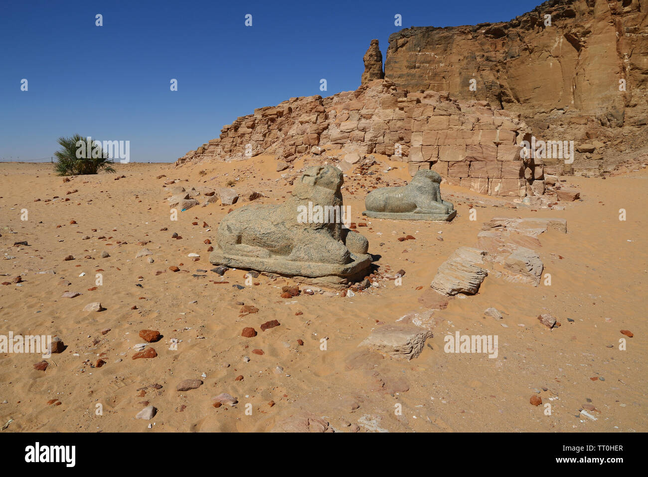 Ancient temple of Pharaoh in the Sudan Stock Photo - Alamy