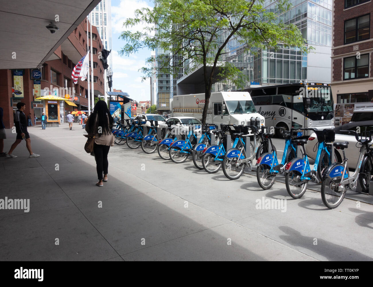 Blue bikes hi-res stock photography and images - Alamy