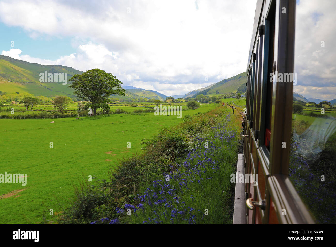 Preserved railway carriage hi-res stock photography and images - Alamy