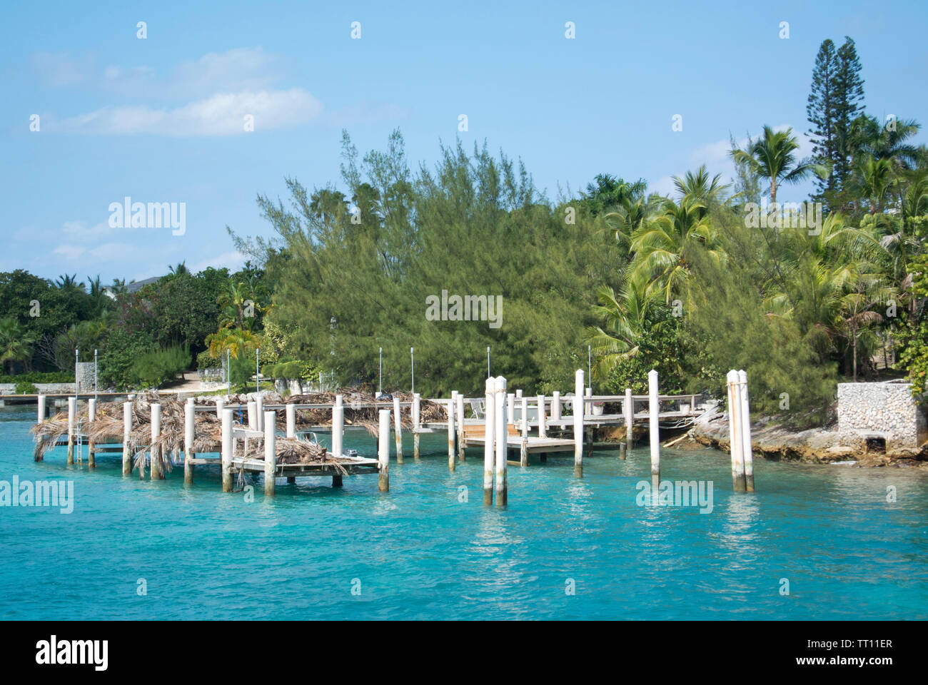 Paradise island dock Stock Photo - Alamy