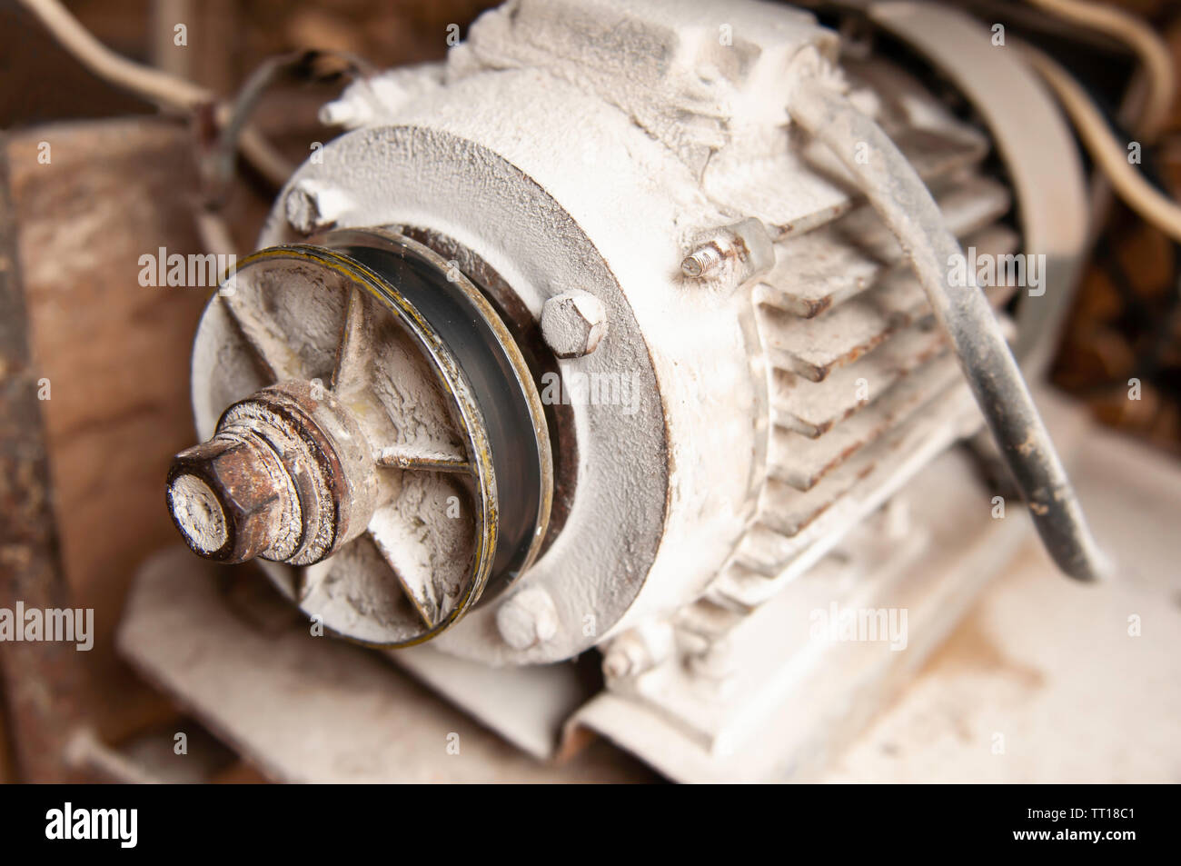 old dusty engine with white flour Stock Photo - Alamy