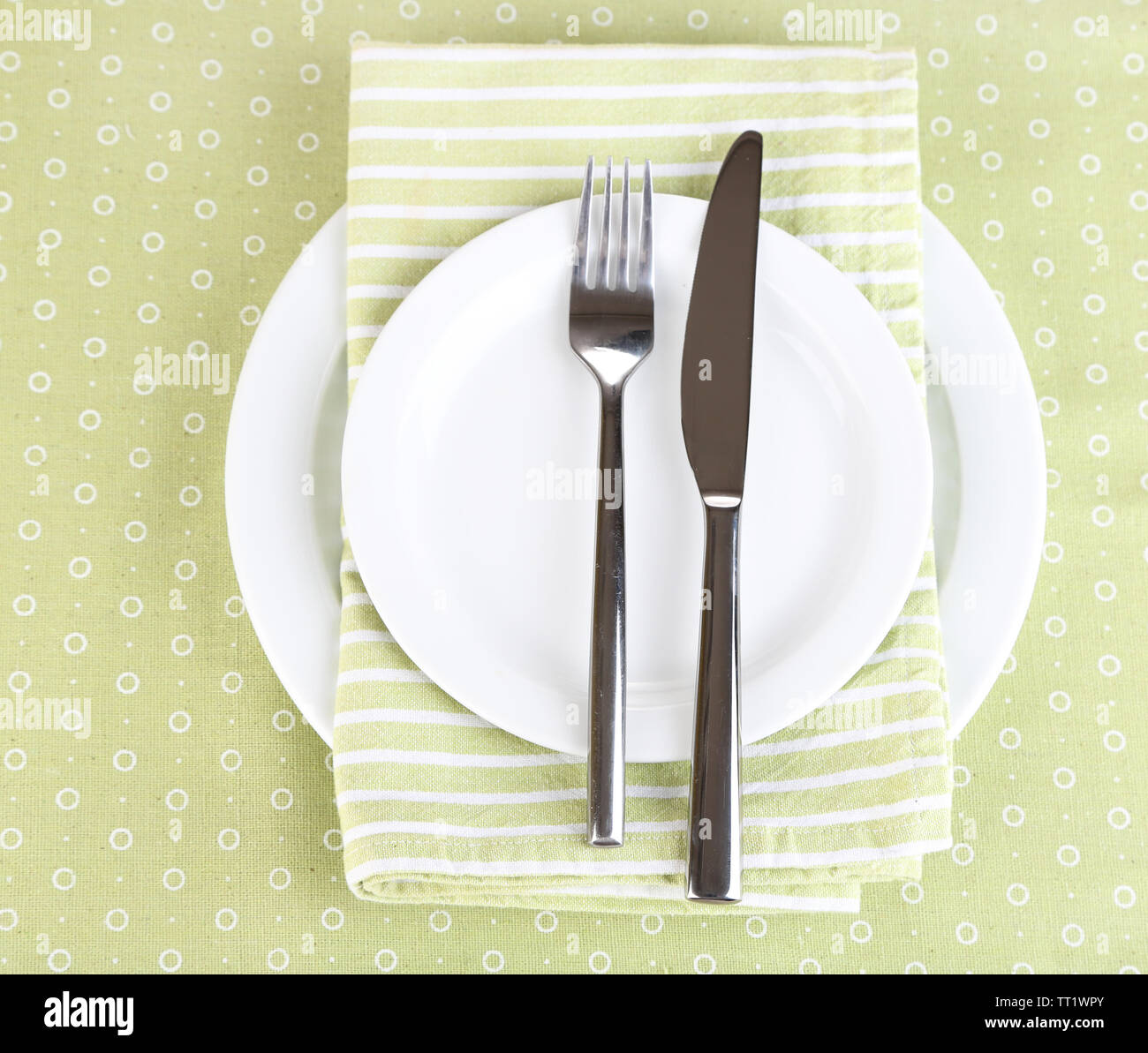 Full wave plate hi-res stock photography and images - Alamy