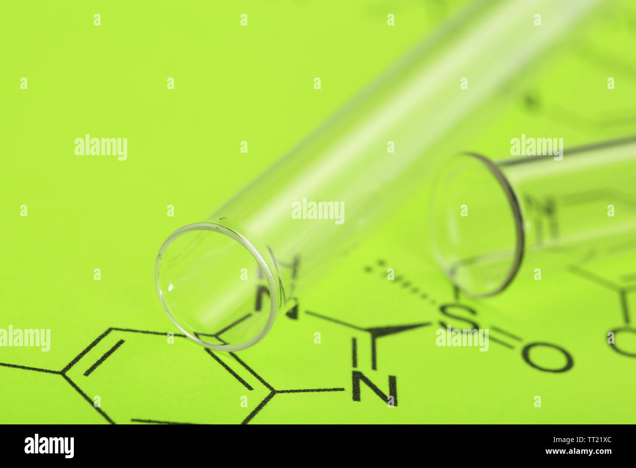 Green chemistry reaction formula hi-res stock photography and images ...