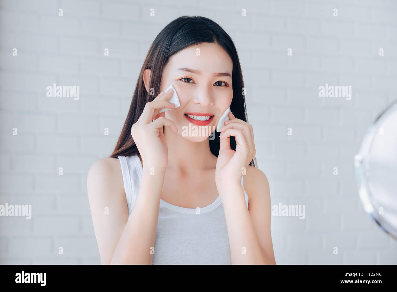 Sample bedroom hi-res stock photography and images - Alamy