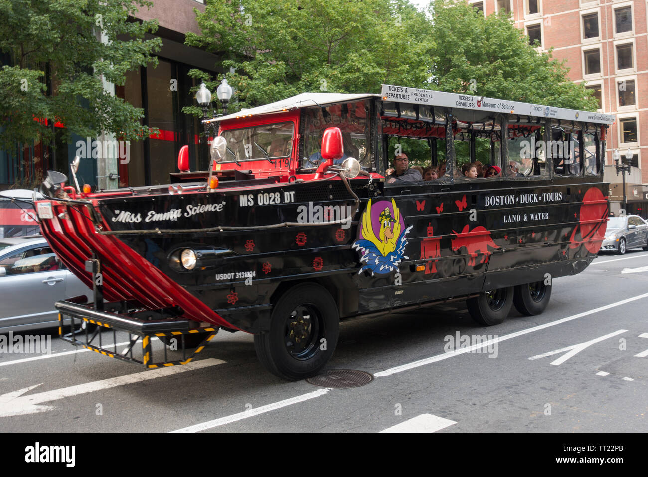Boston Duck Boat Tour High Resolution Stock Photography and Images - Alamy