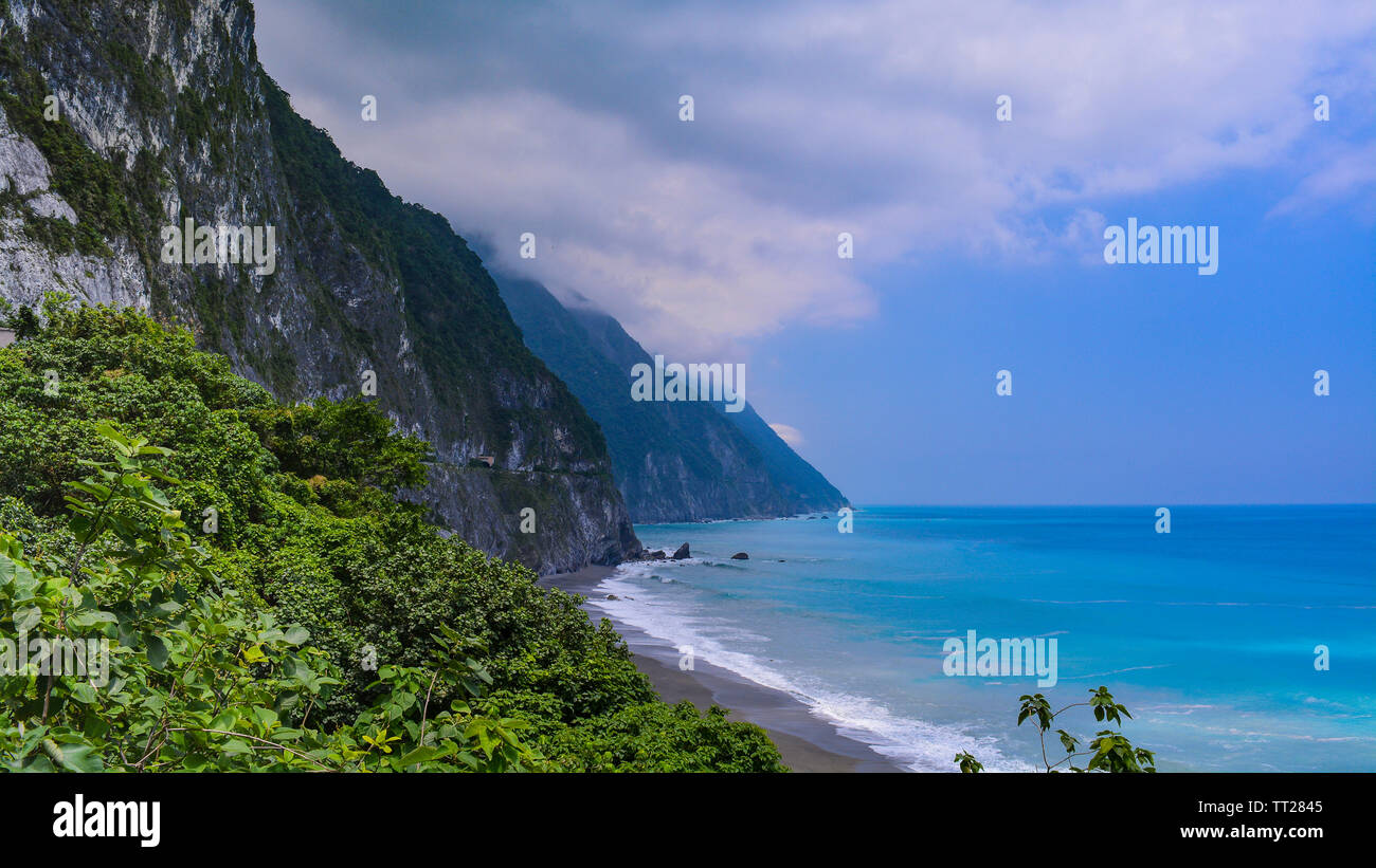 View of Qingshui Cliff. The tallest peak, Qingshui Mountain, rises 2408 ...